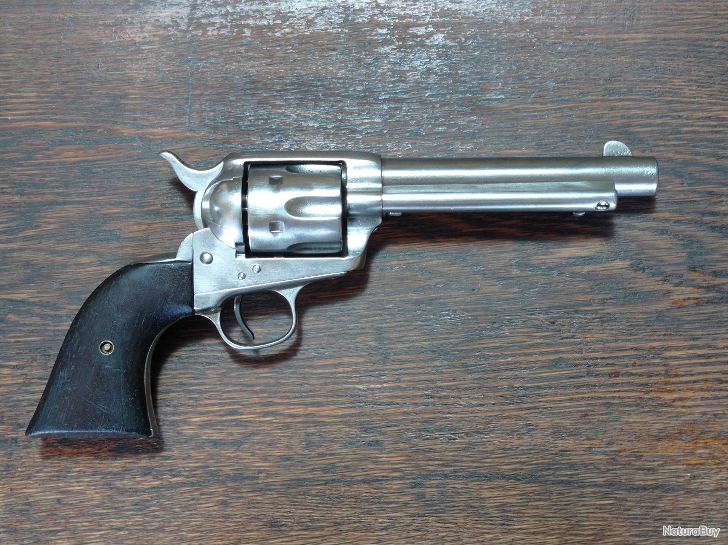 Revolver Colt Single action Army SAA 1873 - FRONTIER SIX SHOOTER - 1er ...