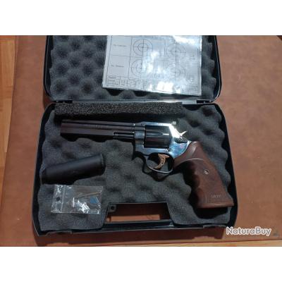 Mahnurin MR73 Heavy Barrel 357/38SP 5 pouces 3/4, poigné sport et sabot ...