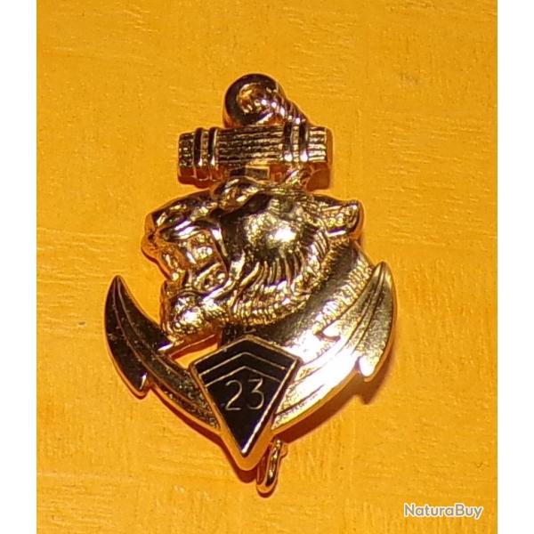 23° Bataillon d'Infanterie de Marine , tête de lion brochant sur ancre ...