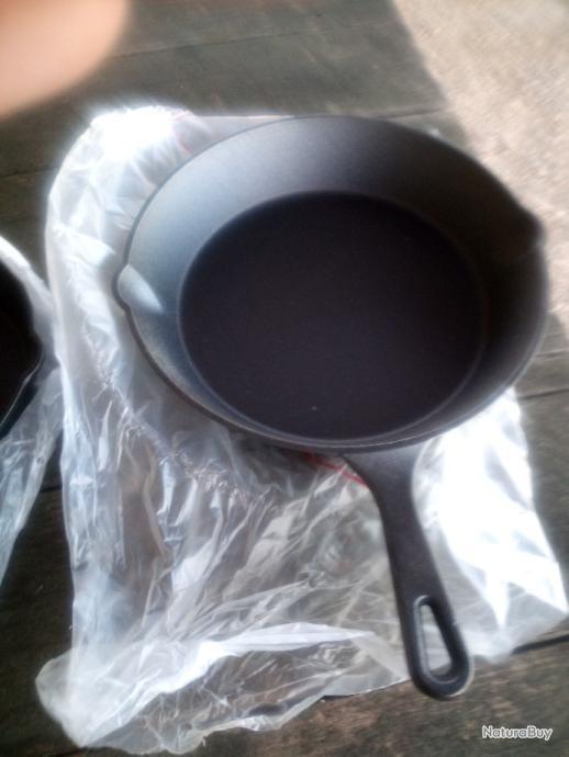 3 Poêles en fonte résiste au feu de bois. Gaz et induction et feux de ...