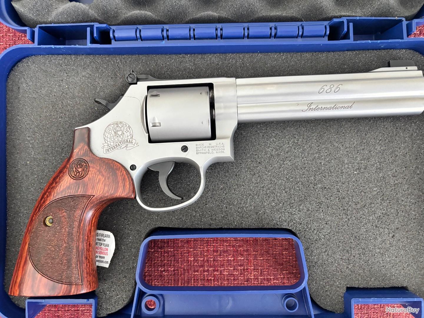 Revolver 686 International Smith & Wesson 38 Special - 357 Magnum ...