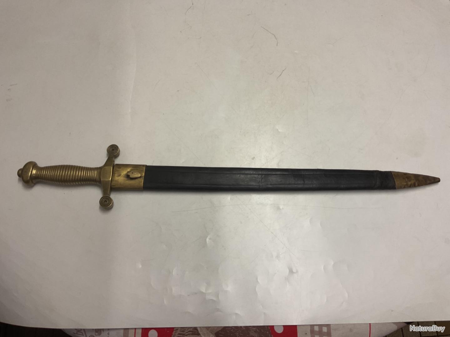 Vendu uniquement en France petit glaive avec fourreau. - Glaives (13945634)