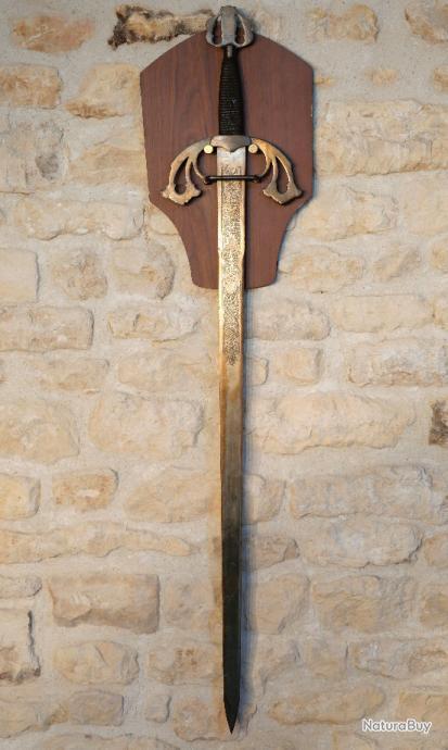 Épée médiévale ou heroic fantaisie cosplayeur - SF - ref EBR24EEM003 ...