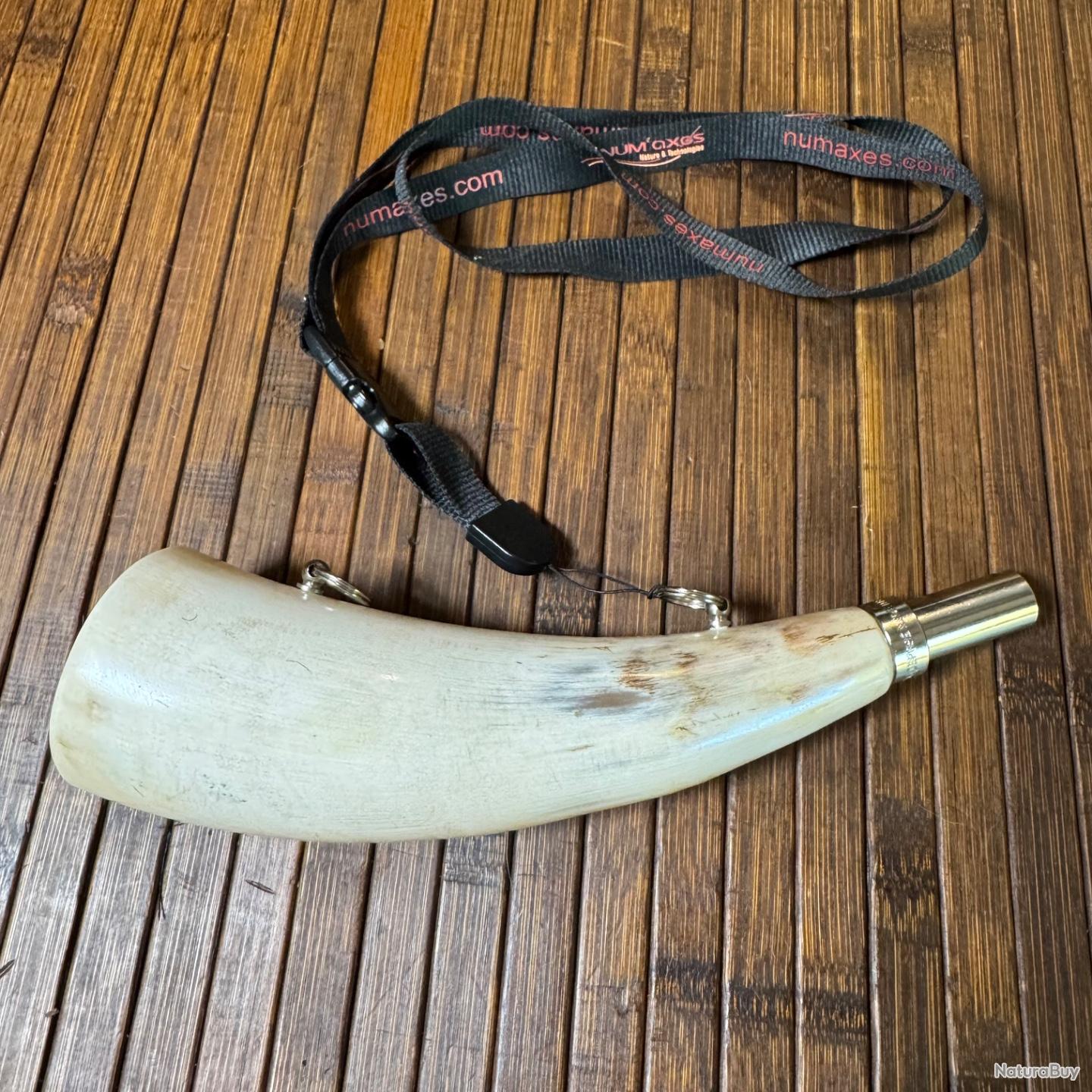 CORNE D'APPEL JANUEL PIBOLE EN VÉRITABLE CORNE MARQUE ELLES FABRICATION ...