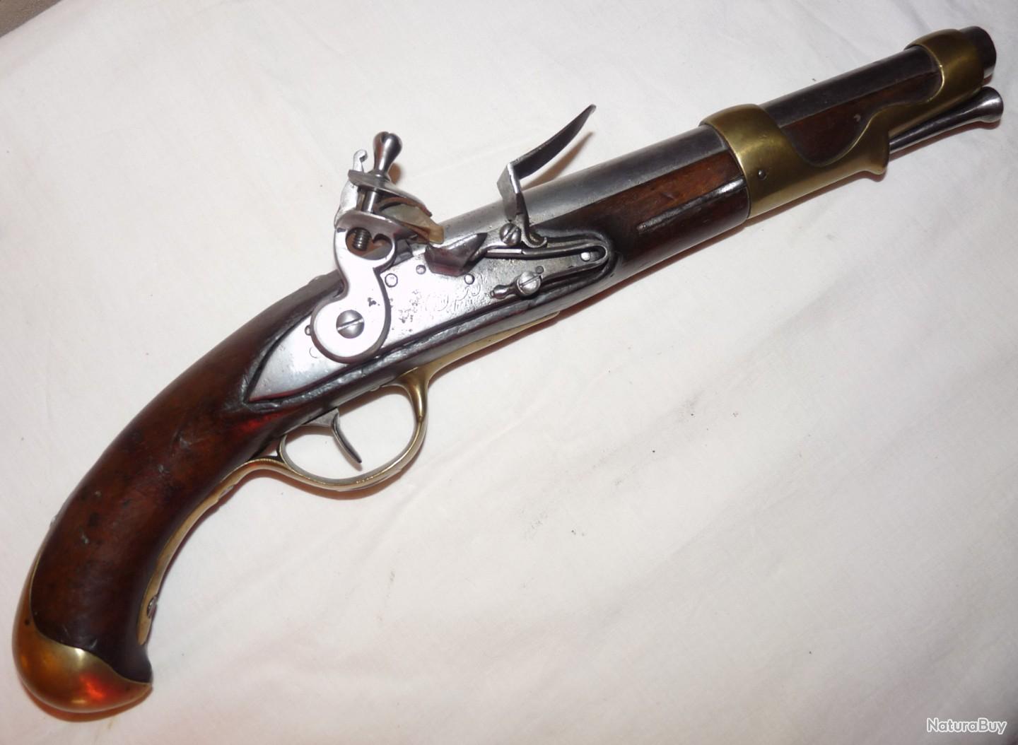 Pistolet à silex de Cavalerie française Modèle 1763/66 2eme Type de ...