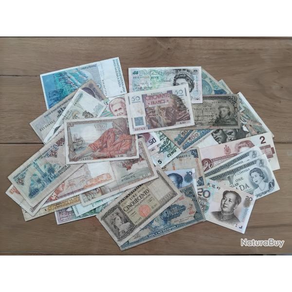 LOT DE 31 BILLETS DE BANQUES - Monnaies (14078726)